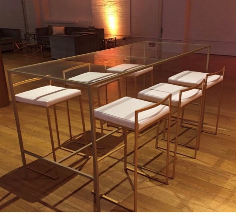 Communal tables for corporate and social purposes | DESIGNER8*